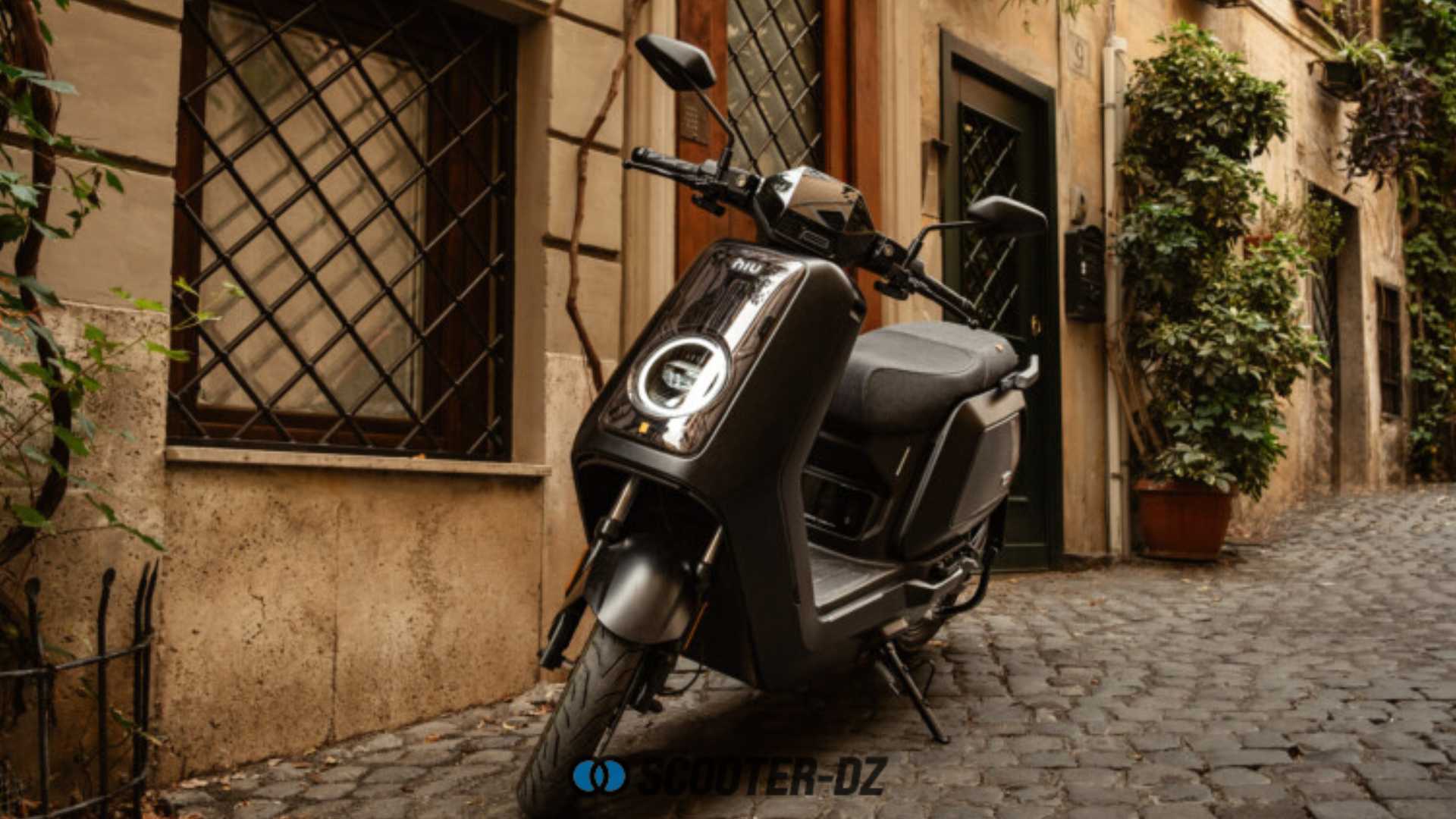 NIU NQiX et FQi : Nouveaux Scooters Électriques Performants